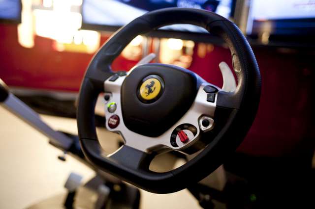 Ferrari Vibration GT Cockpit 458 Italia Edition Review - GameRevolution