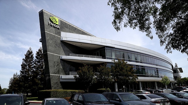 NVIDIA Reveals the $2500 Titan RTX Video Card - GameRevolution