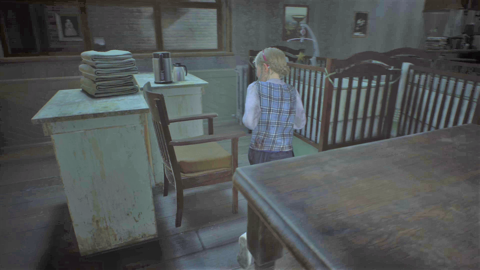 Resident Evil 2 How to hide from Chief Irons and get the Orphanage Key ...