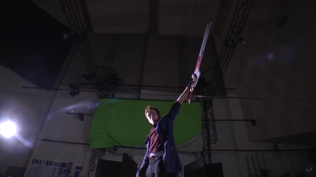 Devil May Cry 5 Live-Action Cutscenes | How to turn on Live-Action ...