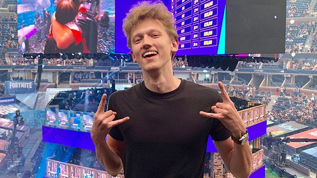 Fortnite streamer Formula tells new content creators to 'sell your bed ...