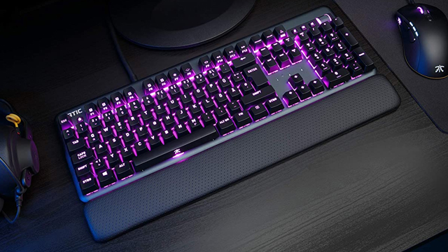 Fnatic STREAK RGB Keyboard Review | Approved by the pros - GameRevolution