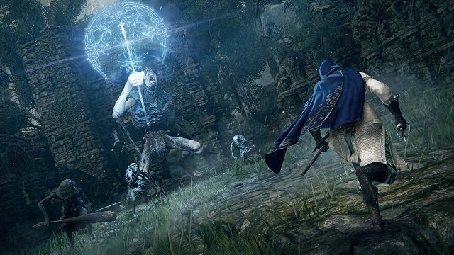 Elden Ring Sheathe Weapon: How To Put Weapon Away - GameRevolution