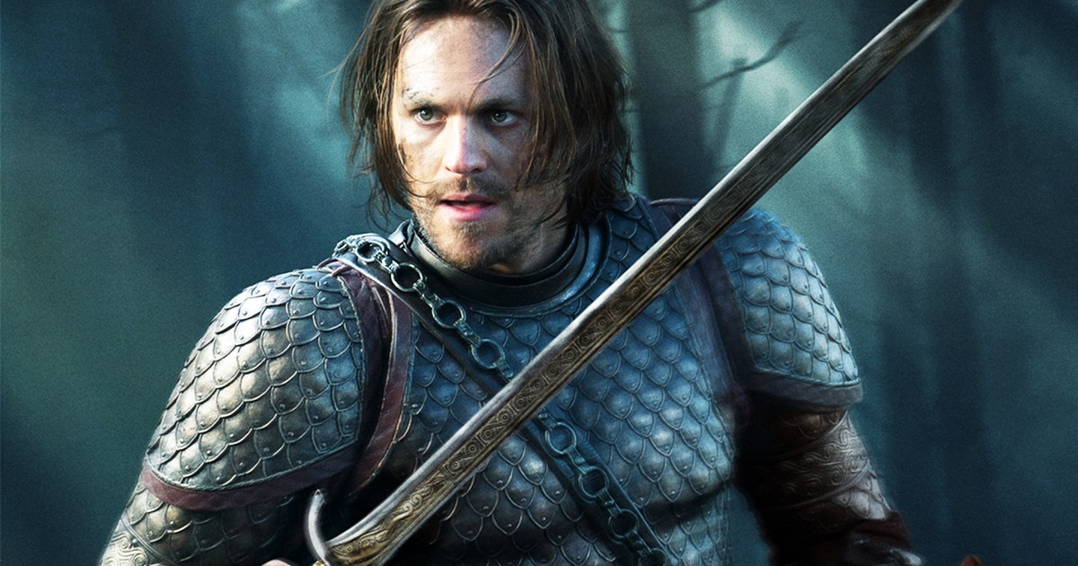 Rings of Power Reveals Who Halbrand Is in Lord of the Rings ...