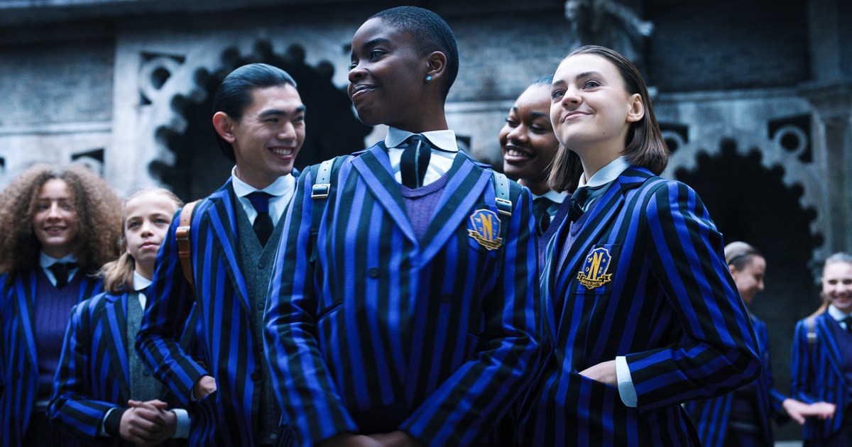 What Is a Siren in Wednesday on Netflix? - GameRevolution