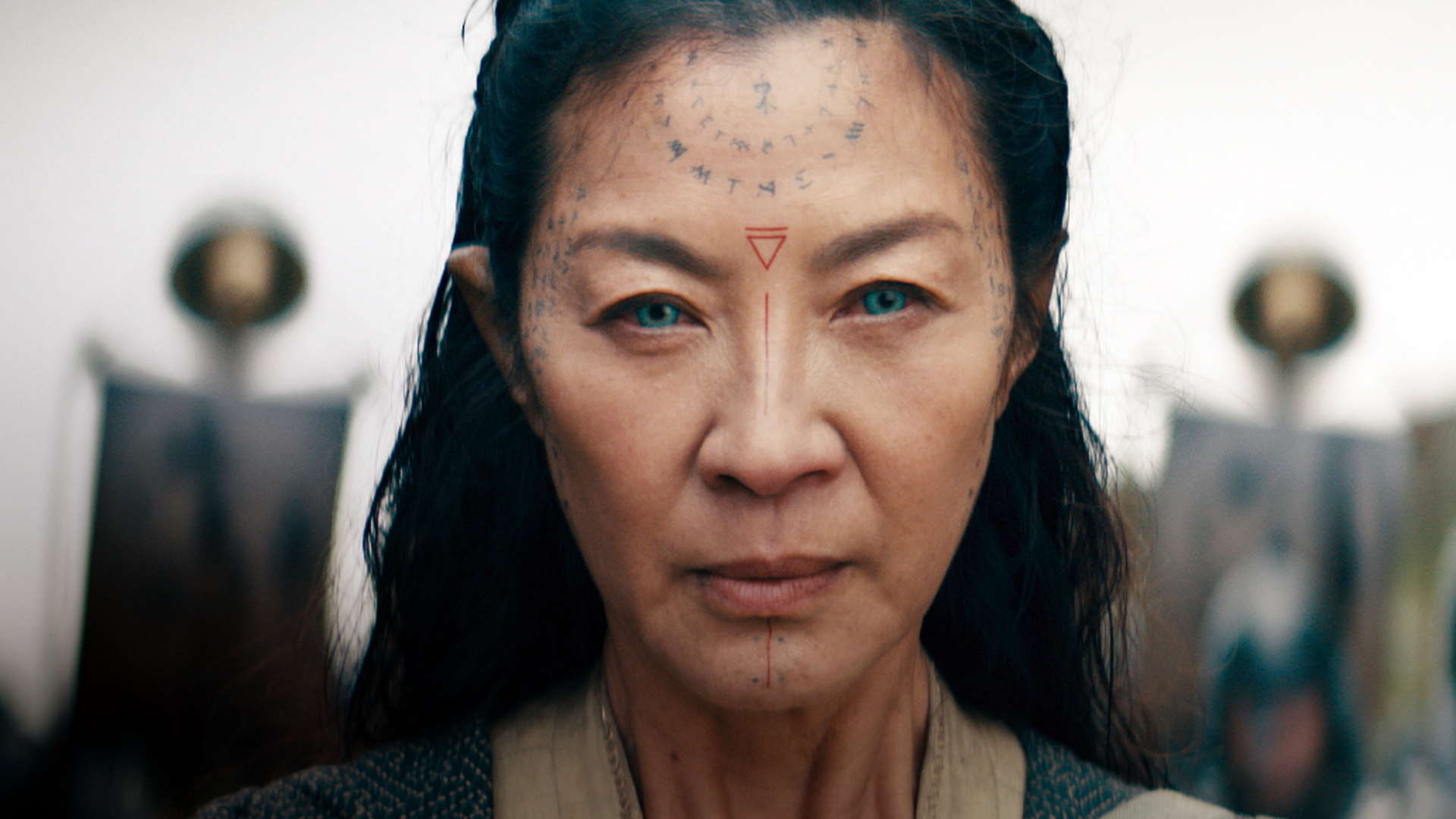 Michelle Yeoh Cut From Avatar 2: The Way of Water, Fans React ...