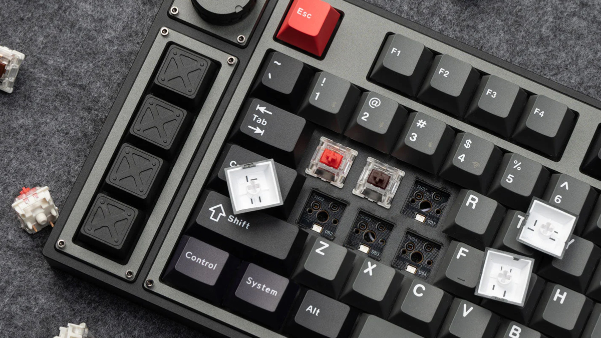 Lemokey L3 Mechanical Keyboard Review - GameRevolution