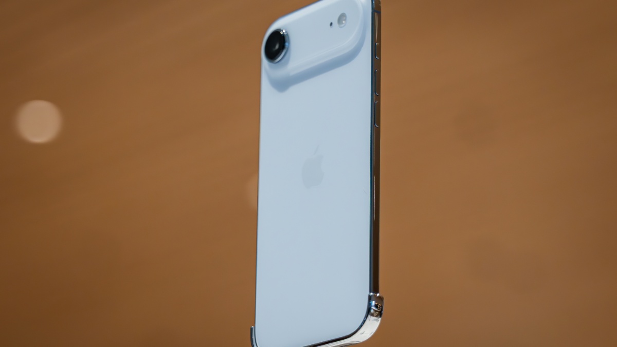 Apple iPhone Air Designer Has Reportedly Left the Company - GameRevolution